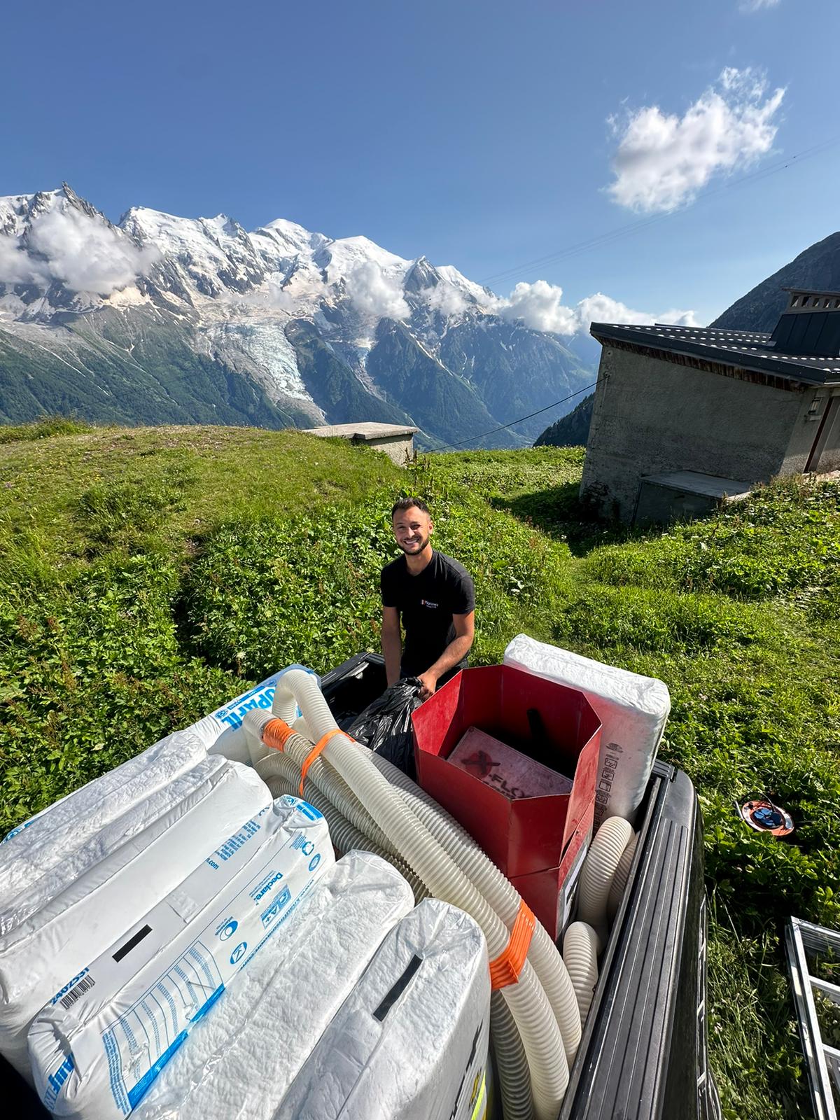 insufflation murs dans un chalet à 2000m altitude - Martinez Isolation